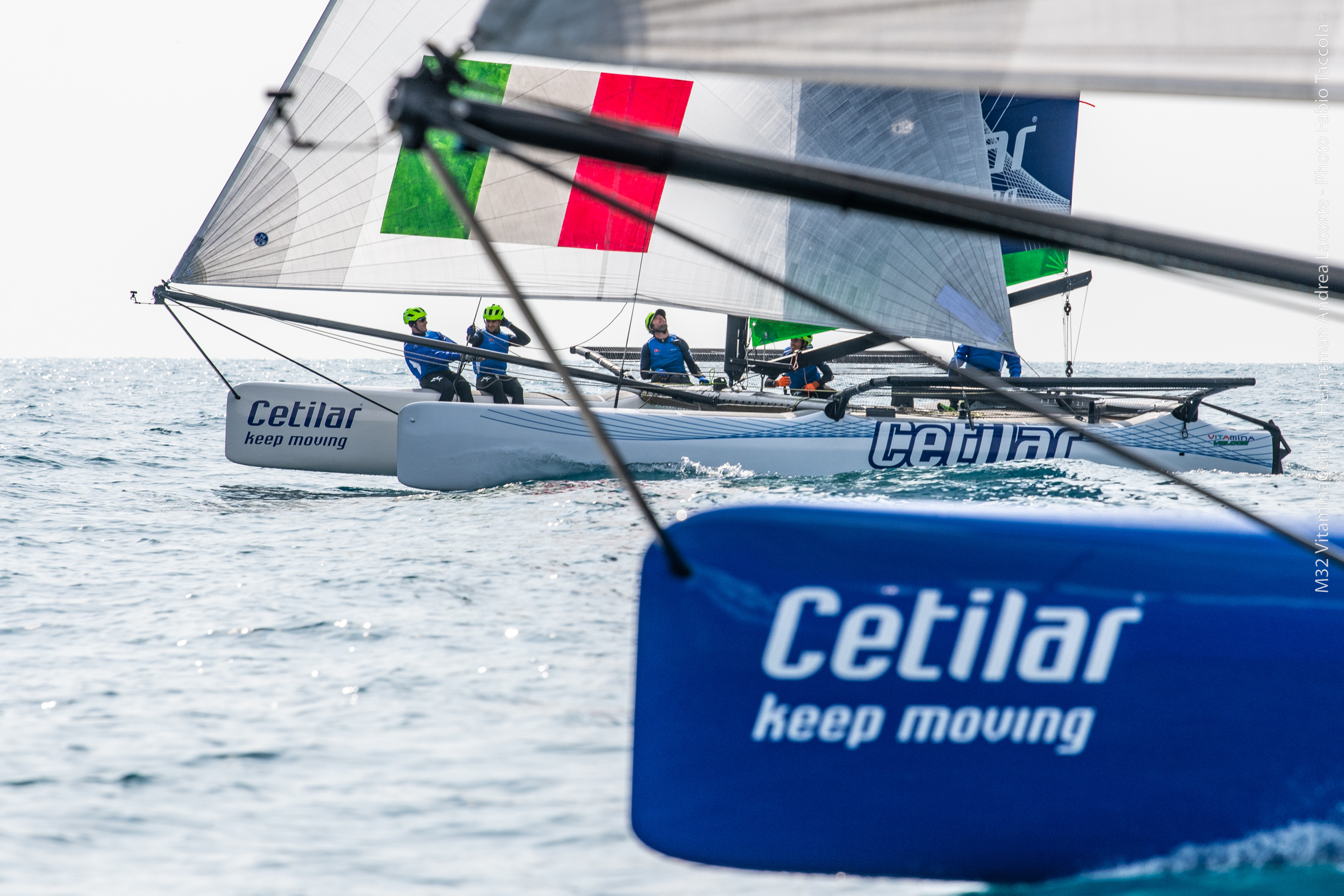 Vitamina Sailing en el Lago de Garda entre M32 y TF35 - Cetilar®